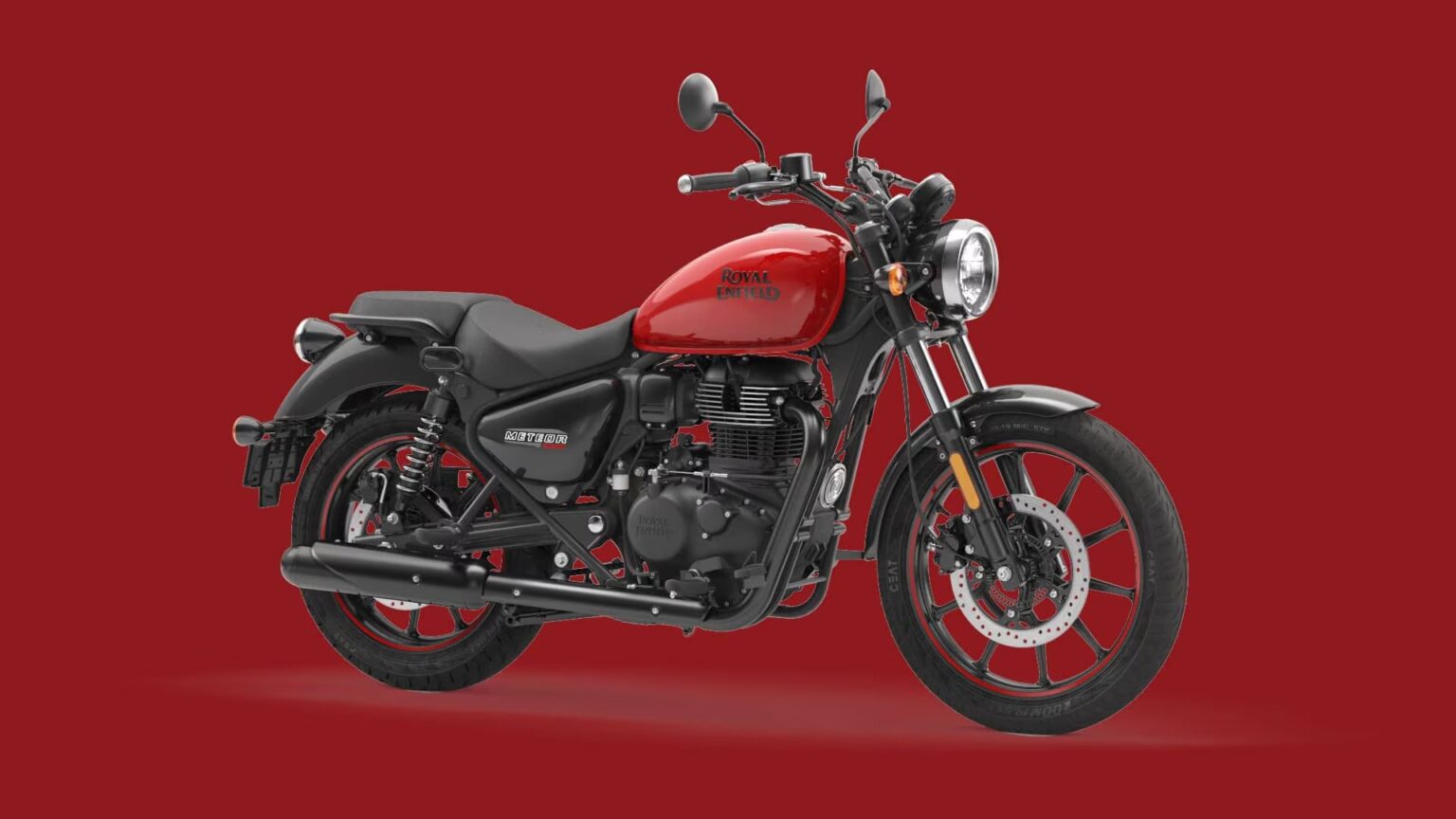 RE Meteor 350 Fireball Red Bikes in Vizag - Saran Motors